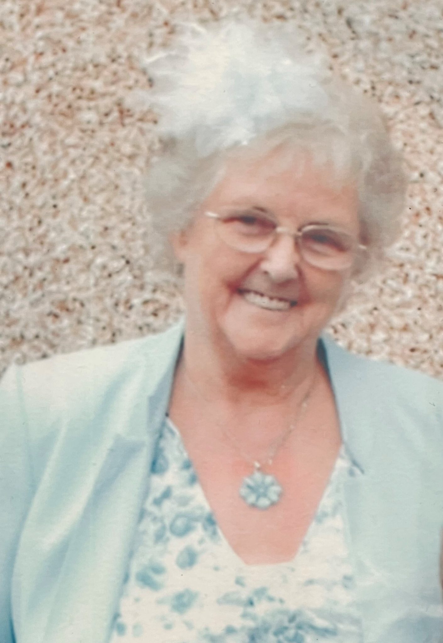 Mrs Bridget (Betty) Hanlon – McLaren Family Funeral Directors ...